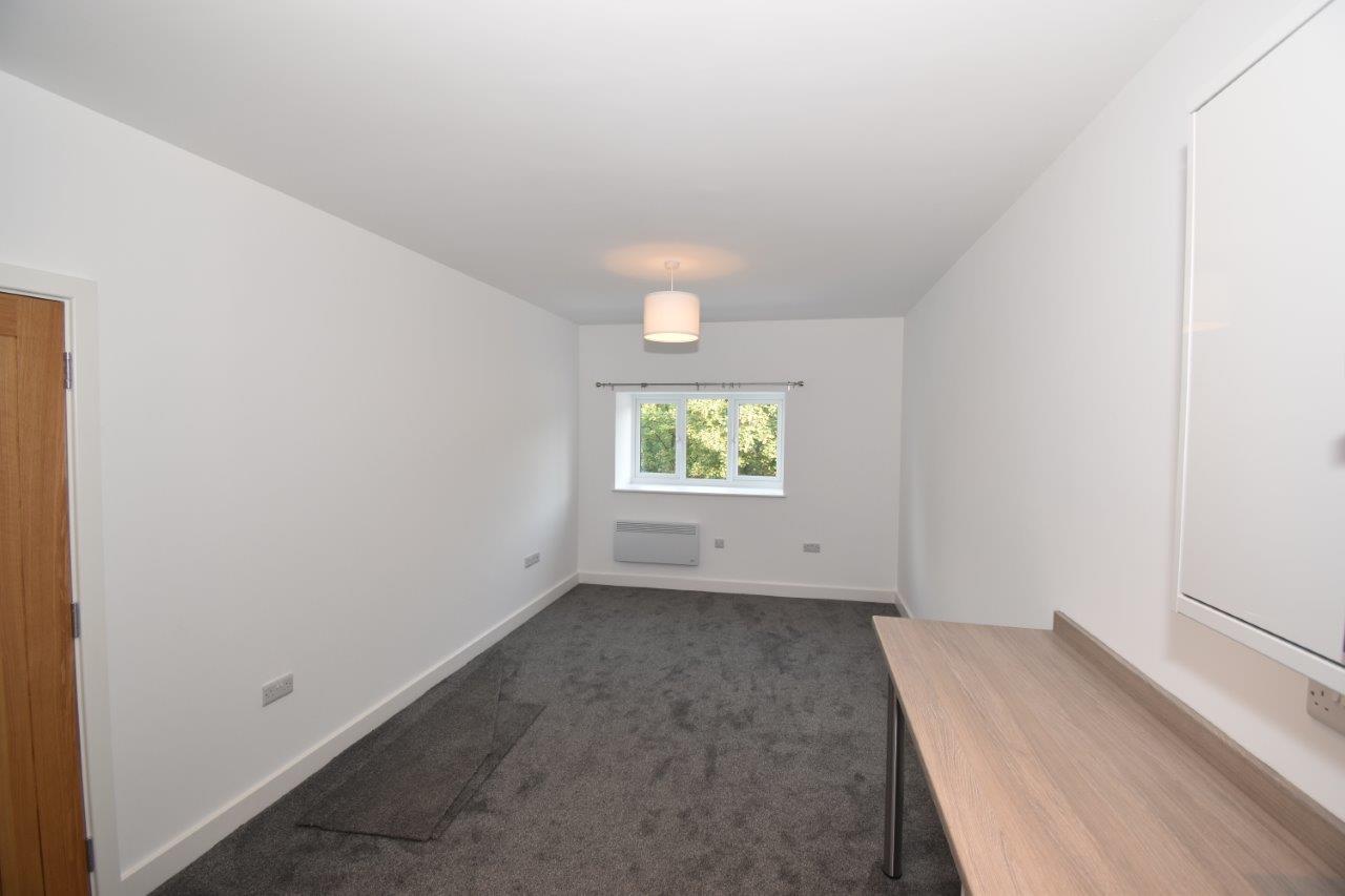 Manchester Road, Huddersfield, West Yorkshire, HD7 | Harvey & Ryall